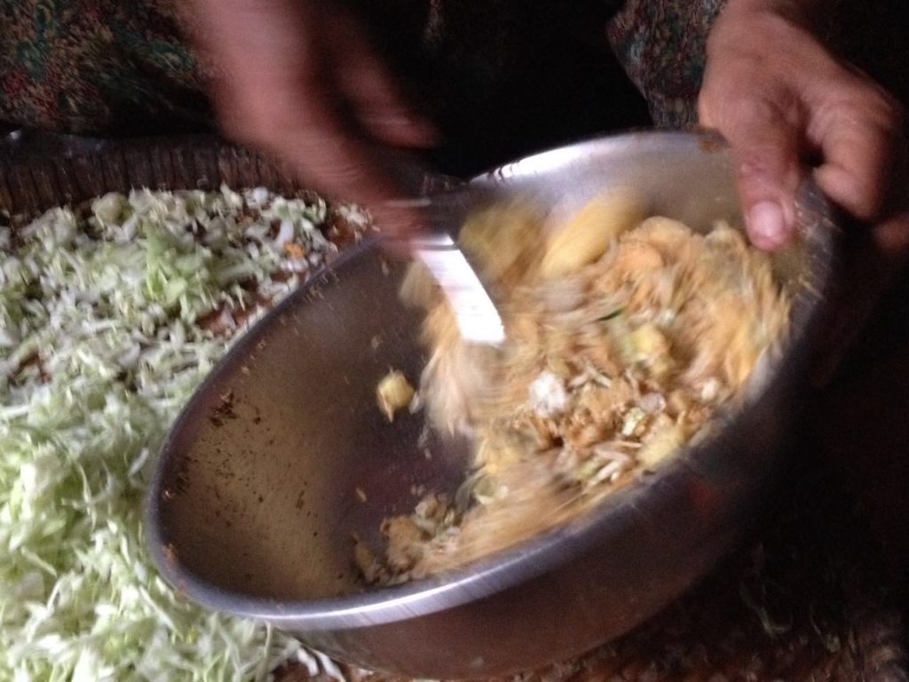 Meet Aunty Sinju and her Mouthwatering Local Snack - Roots and Leisure